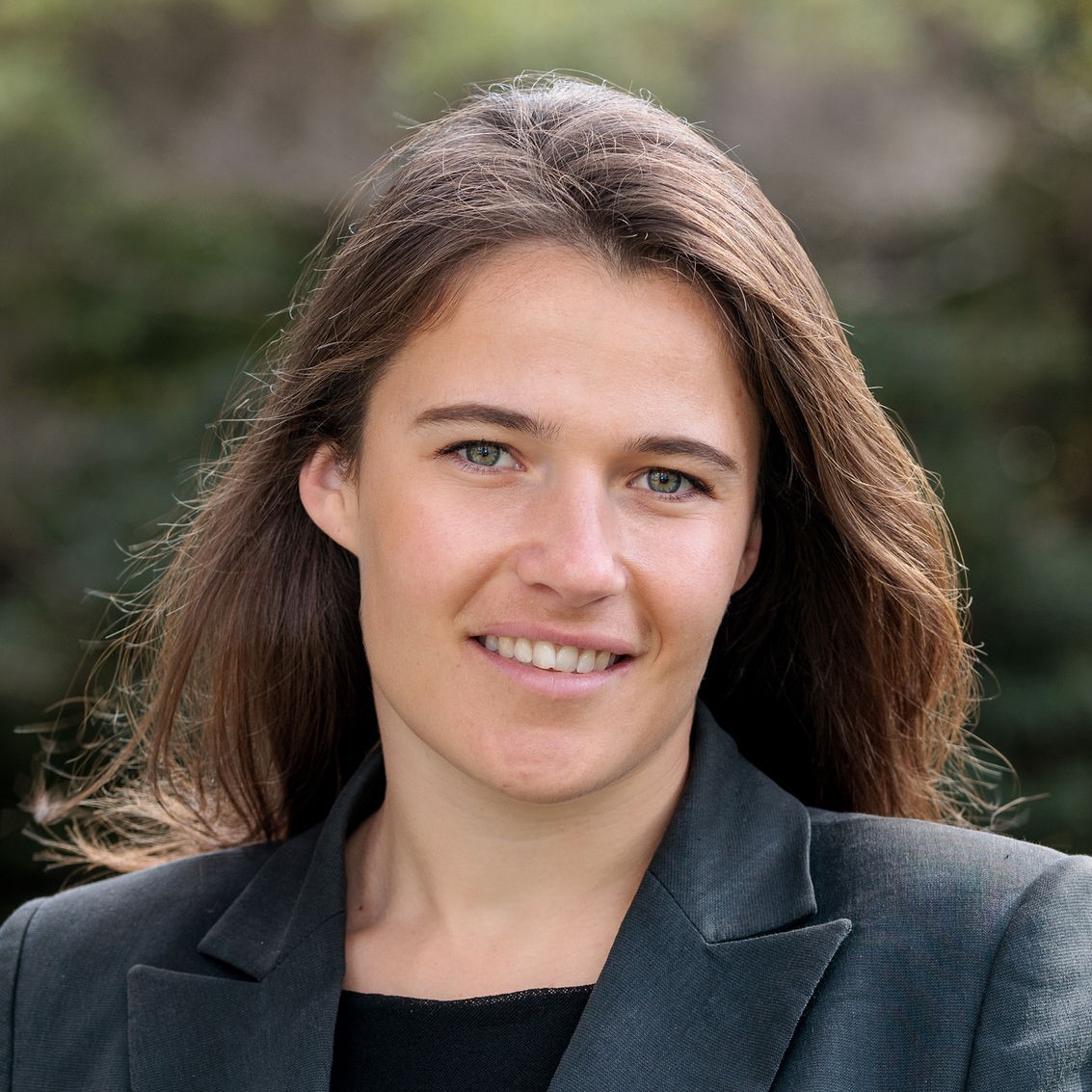 Isabelle Paul's Instagram, Twitter & Facebook on IDCrawl